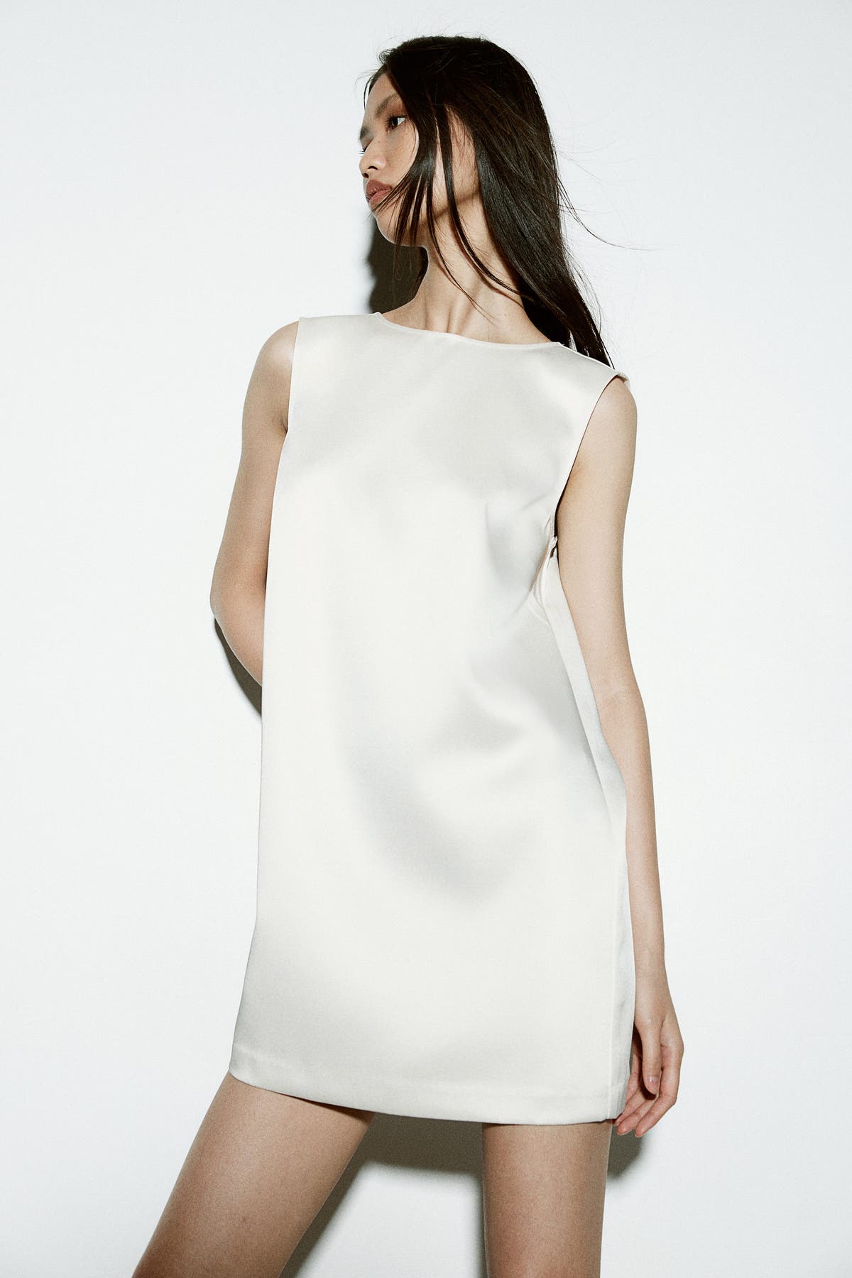 Deep-back Dress | H&M KSA