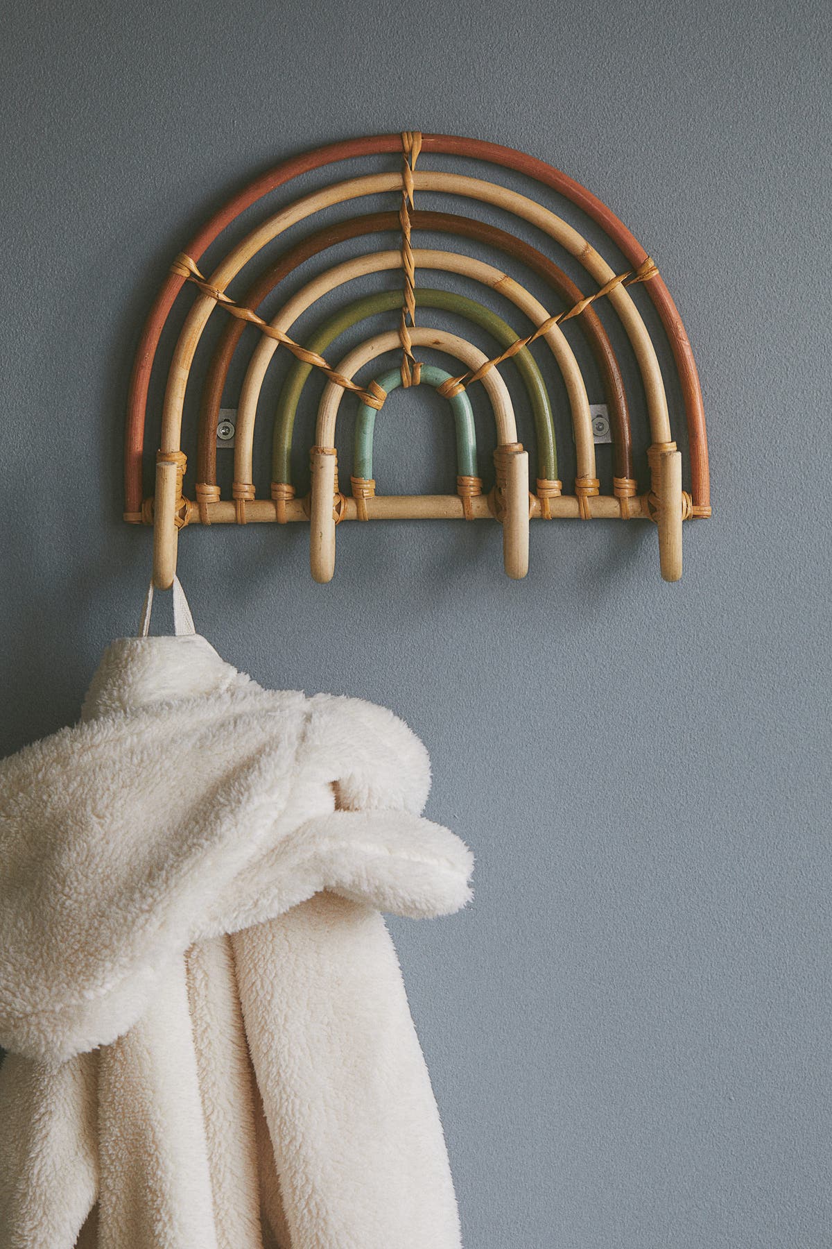 Rainbow-shaped Hanging Rack | H&M KSA